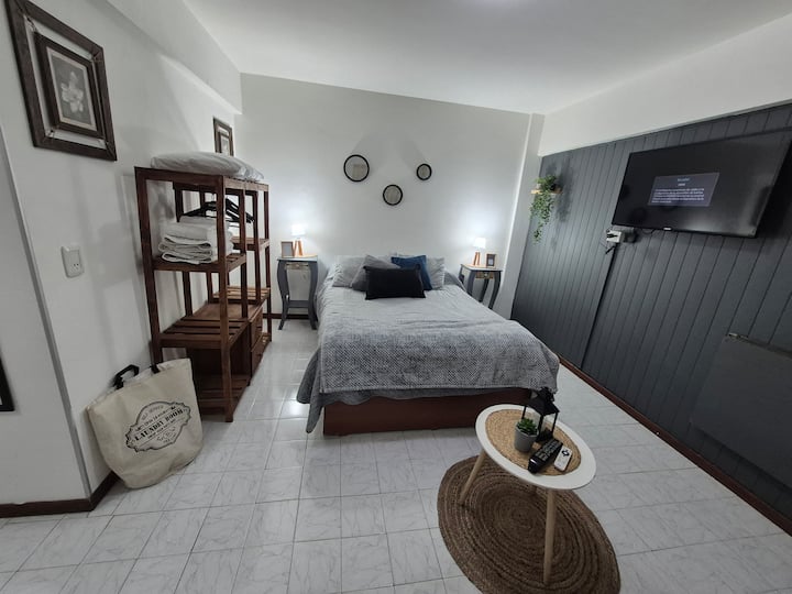 Dpto En Calle Mitre Pleno Centro - San Carlos de Bariloche