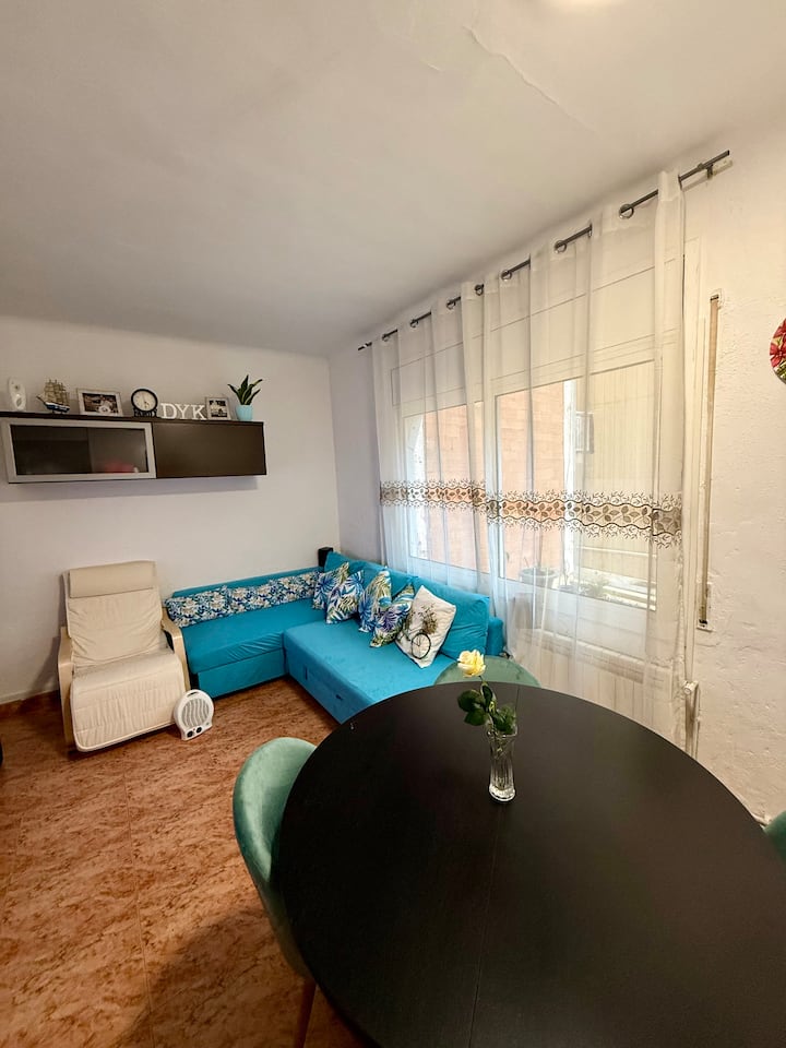 Habitación Cerca Al Mar Y Metro - Badalona