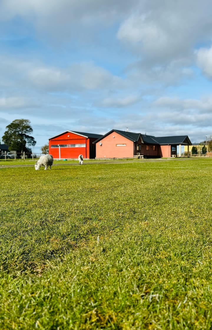Espectacular Casa De Campo En El Corazón De Castro - Dalcahue