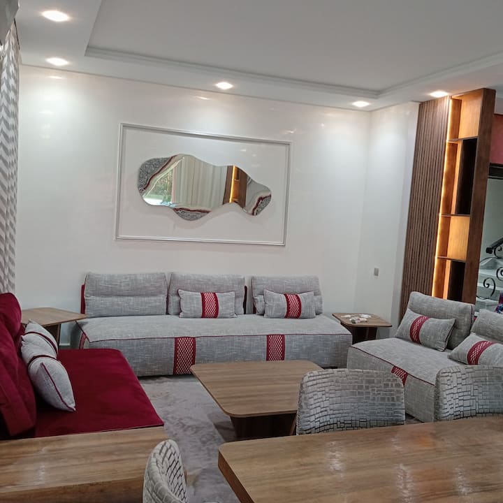 فيلا للكراء اليومي بكولف بوزنيقة - Bouznika