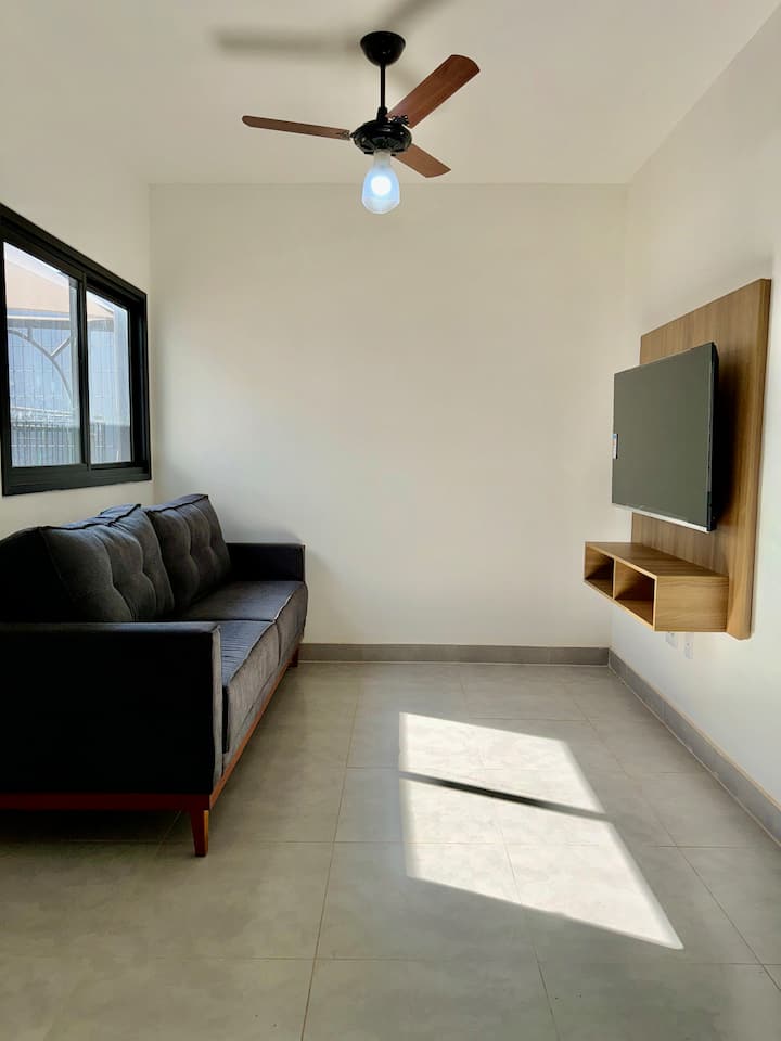 Apê 21 | Completo, Ac, Mq Lavar,geladeira,tv. - Barretos, SP, Brasil