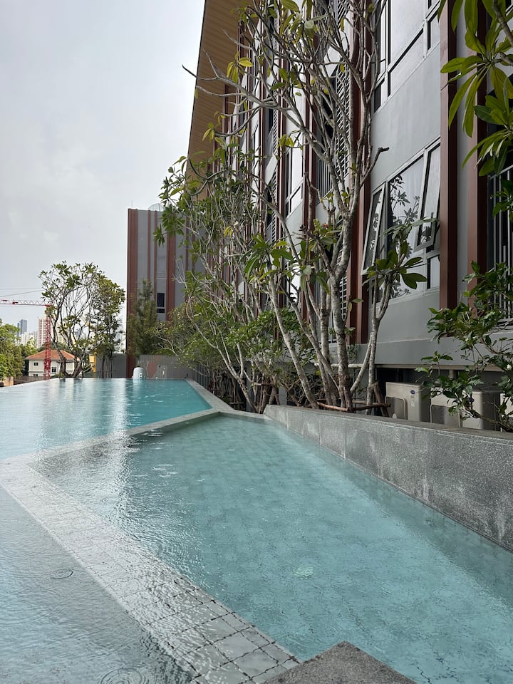 温泉一室月租Srinakharinwirot大学em商场矮层公寓 - Bangkok