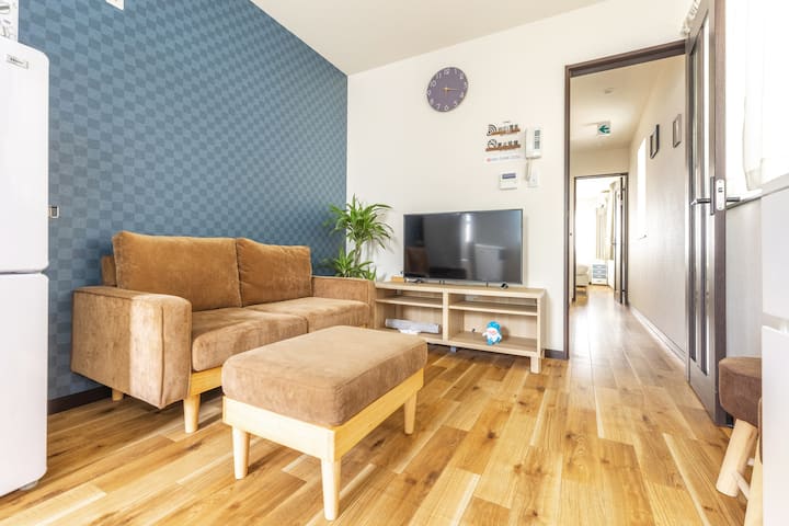 中野区駅近広々一軒家 野方駅徒歩3分 広々最大12人、新宿まで15分、商店街の中 - 西東京市