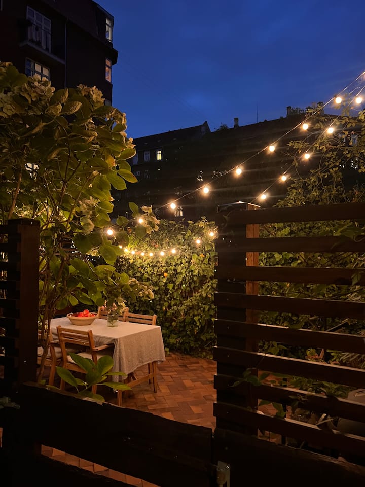 Charmerende Bolig Med Egen Have Nær Christianshavn - Kööpenhamina