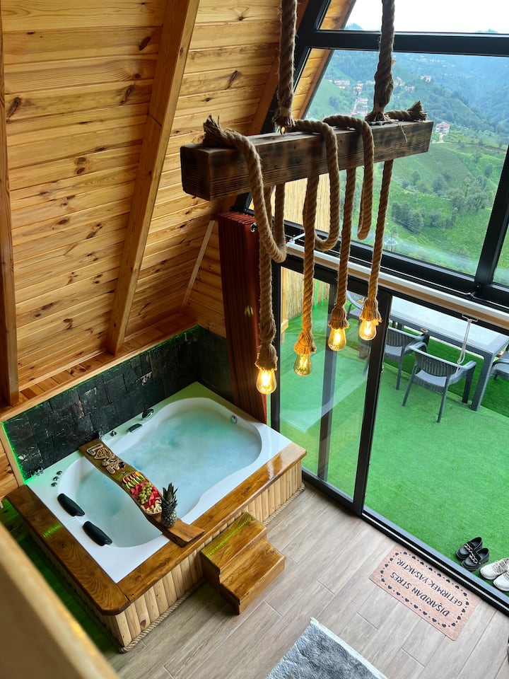 Dağ Ve Deniz Manzaralı Bungalov - Çamlıhemşin