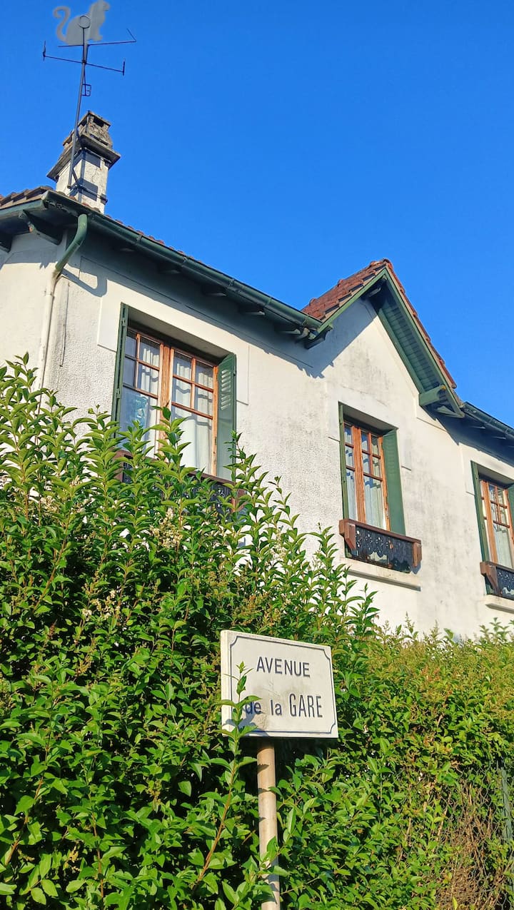 Maison De Ville Avec Jardin - Rambouillet