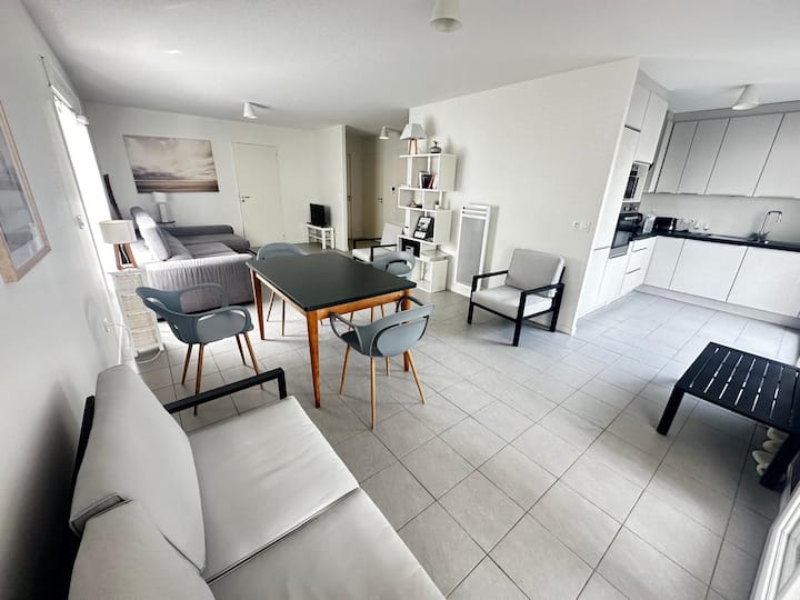 Apt Avec Terrasse Proche Front De Mer-la Rochelle - La Rochelle