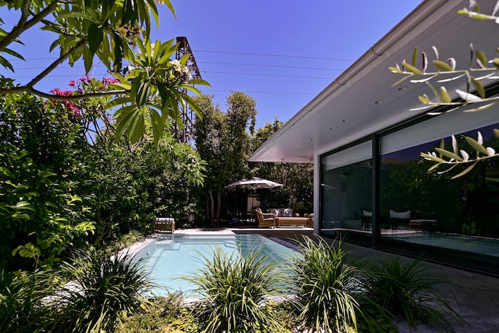 Luxury Villa With Private Pool / Gym - Tel Aviv