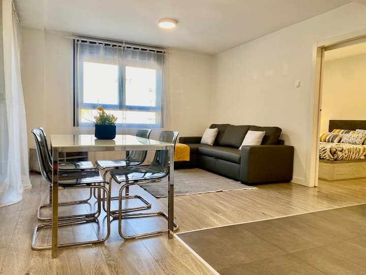 Piscina, Padel, Parking, Terraza Privada. Temporal - Chamartín