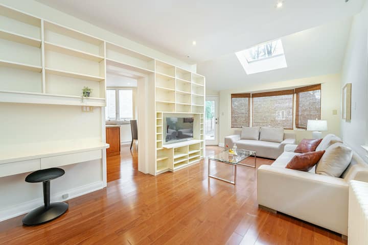 Stunning 4 Bed Forest Hill  Luxury Central Toronto - 萬錦