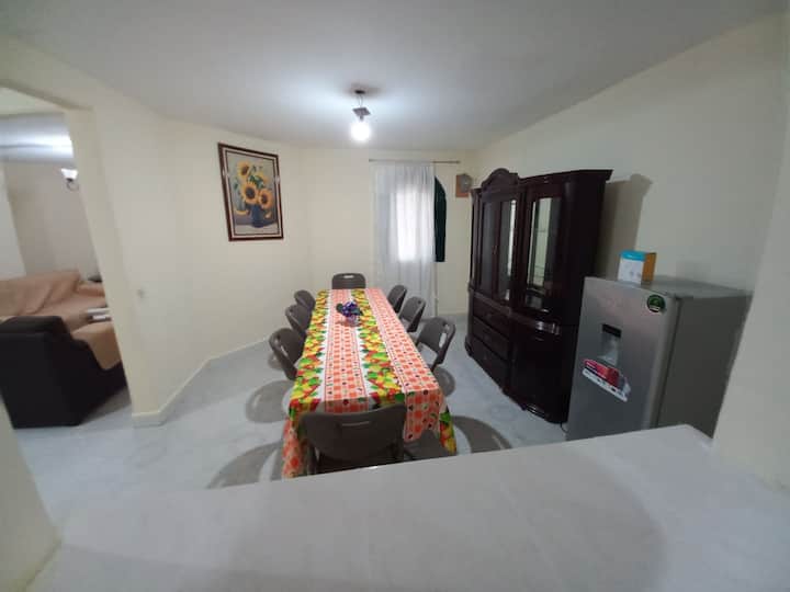 Casa Con 1,500 Metros De Espacio, Facturamos. - Cuautitlán Izcalli