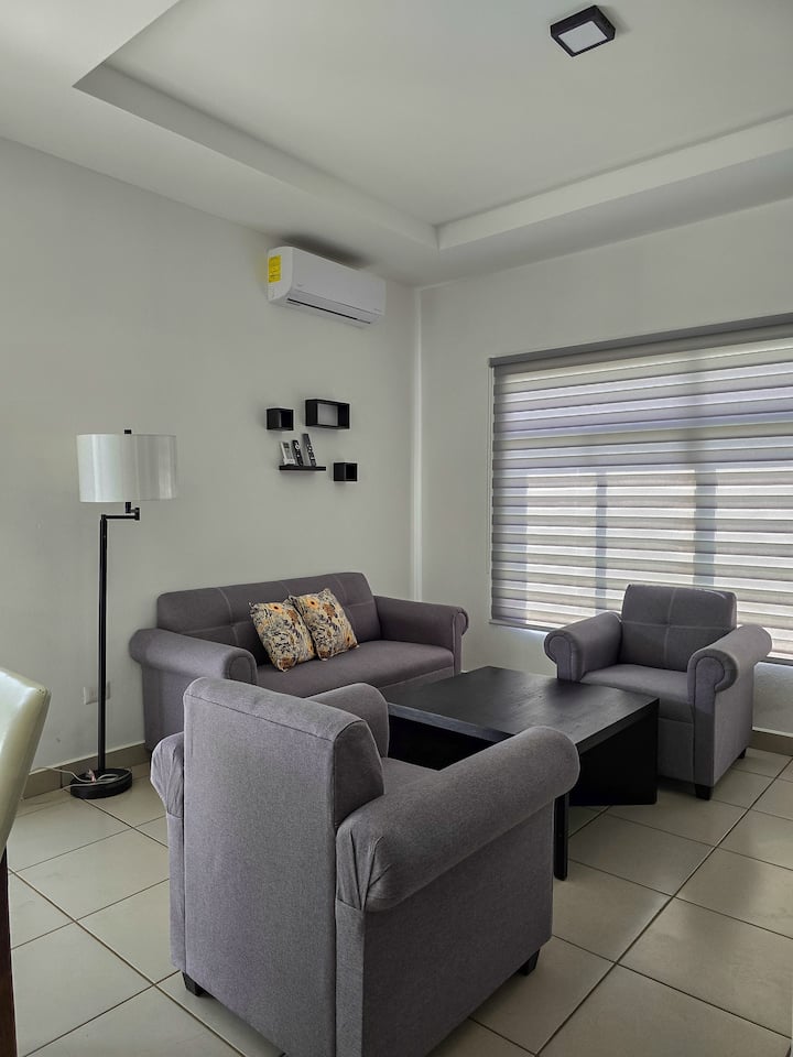 3 Beds Ac & Hot Water No Additional Cost - Managua