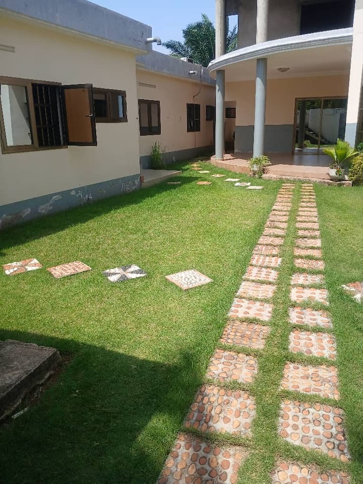Belle Villa, Séjour Agréable. - Lomé
