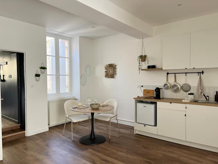 Grande Suite Avec Jacuzzi/balneo - Blaye