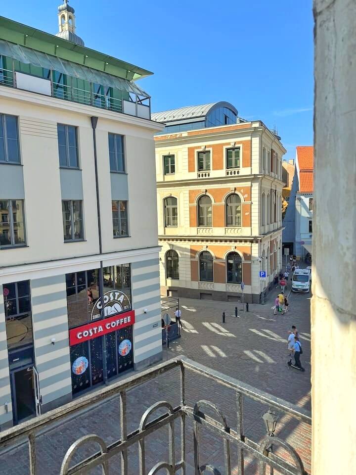 Old Riga Retreat With Balcony - Riga