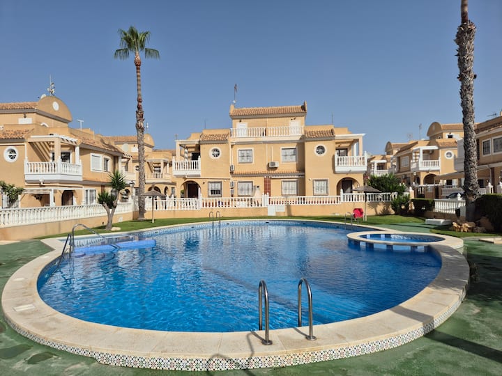 Fantastic Holiday Home In Cabo Roig- 3 Bed/pool - Playa Flamenca