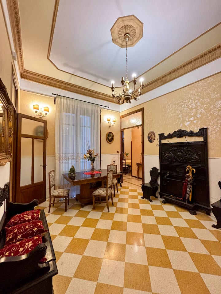 Casa Nobiliare - Palermo