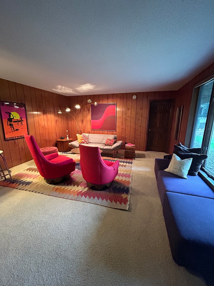 Endless Summer Haven - Grand Haven, MI