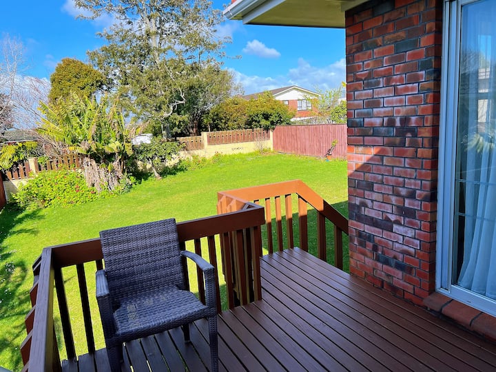 Sweet Serenity: Your Cozy Escape - Auckland