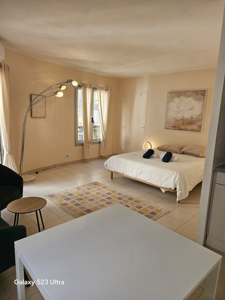Studio Spacieux, Lumineux Au Coeur De Cannes - Cannes