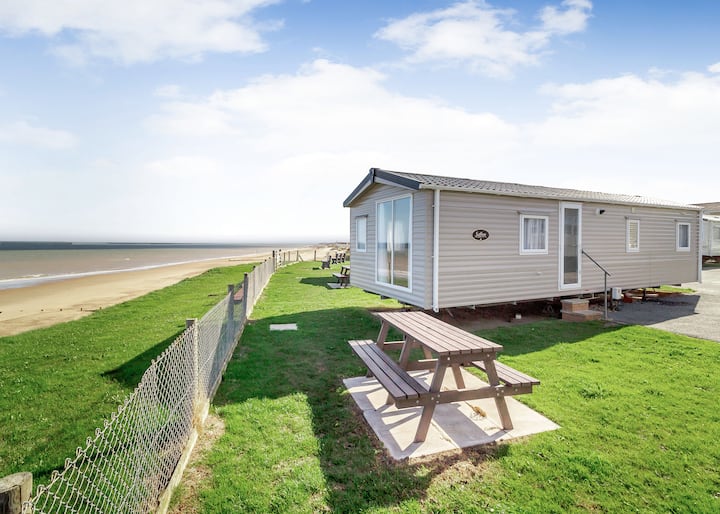 Castaways Oyster 8 Sea View (Pet) - Mundesley