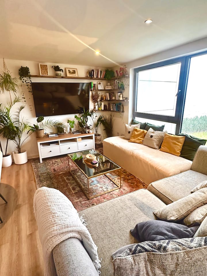 Ocean View Flat With Cozy Vibes - Edinburgh