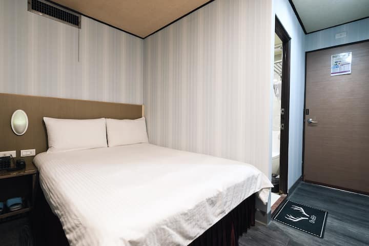 Taipei - Sofu Hotel (A) 府中捷運站 府中商圈/南雅夜市/林家花園 - 타이산 구
