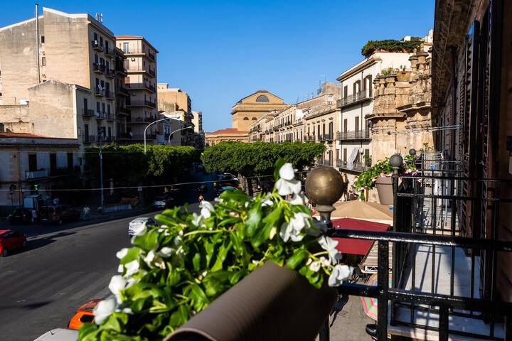 Appartamento Con 4 Camere /Bagni - Palermo, Italy