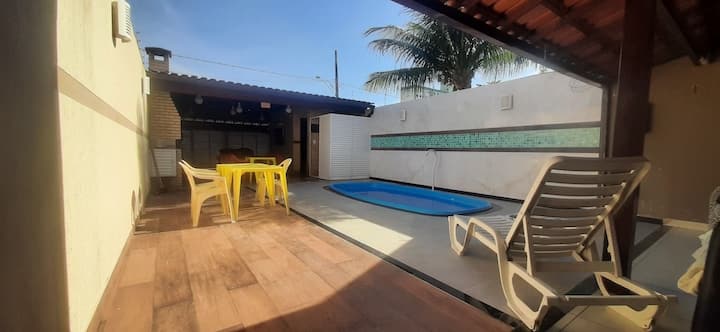 Belíssima Casa Duplex Completa. - Guarapari