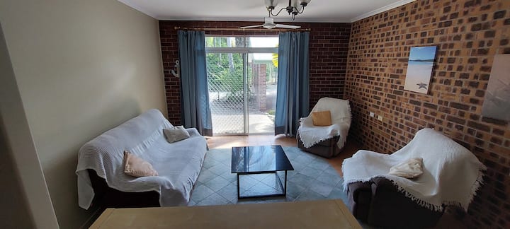Agnes Water Family Base | Sleeps 7 - Agnes Water