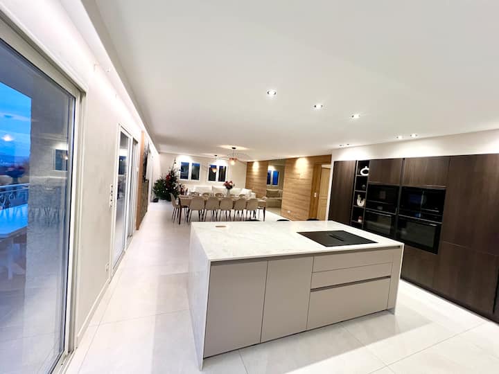 Villa Panoramique- Vue Exceptionnelle Sur Le Lac - Aix-les-Bains