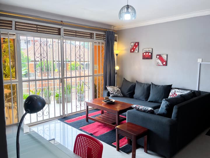 Bazinga Corner Apartment- 2br/1bath - Uganda