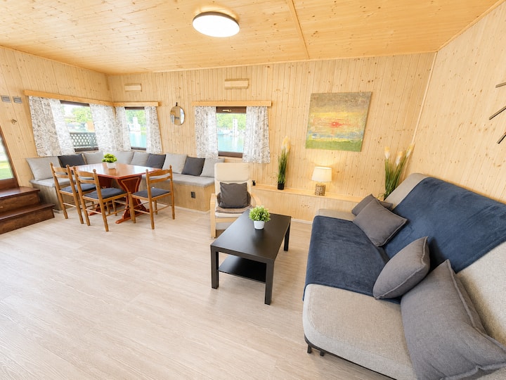 Margarita- Town 10', Park Free, View, Ac, Spacious - Prague