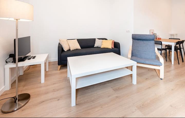 Preiswert Familie Oder Monteure - Bremen