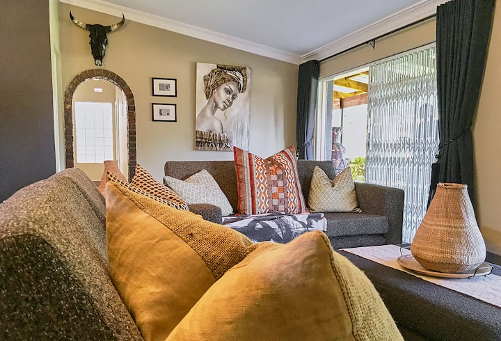 2 Beds By Nhaka Hospitality - Harare