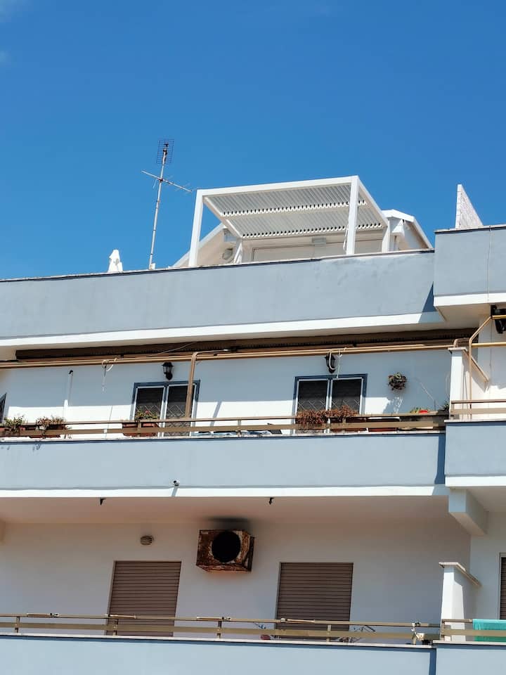 Attico Vista Mare Terazzatissimo - Anzio