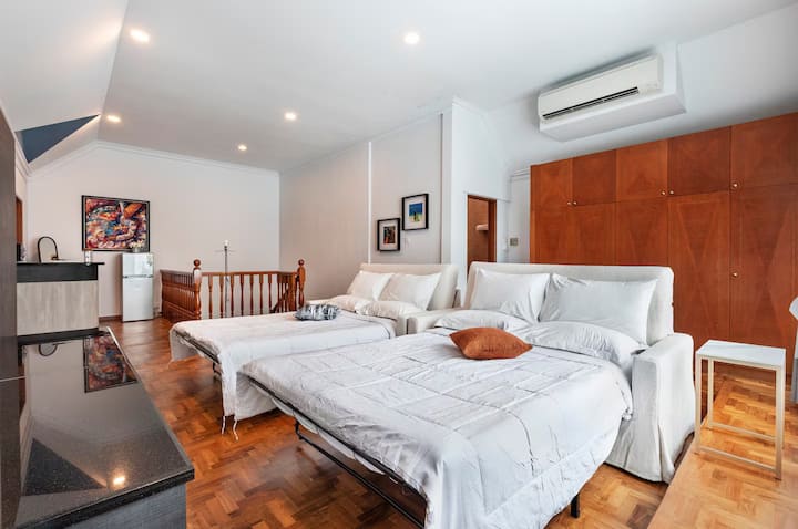 Luxury Room ~Steps Away From The Mrt - Singapore