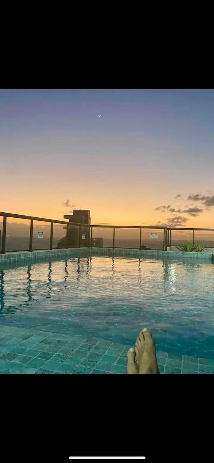 Apto Novo Na Barra. Piscina E Vaga - Salvador