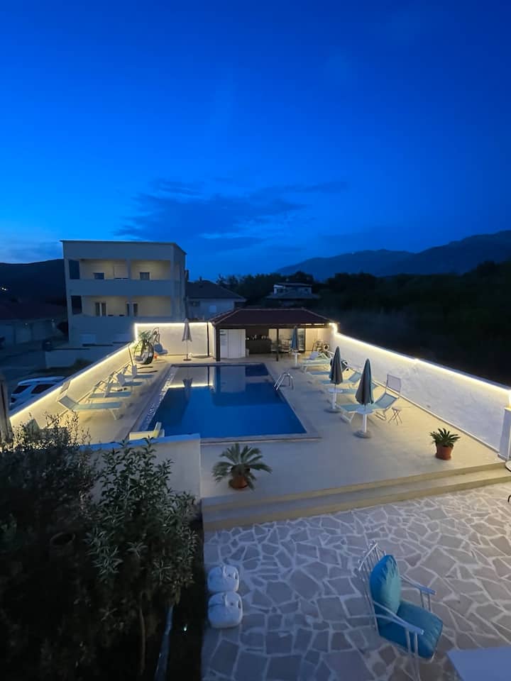 Studio Talija 1 With Pool And Free Parking - Montenegro