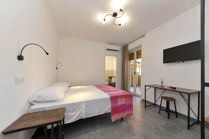 Marygió
Camera Viola/purple Room - Salerno