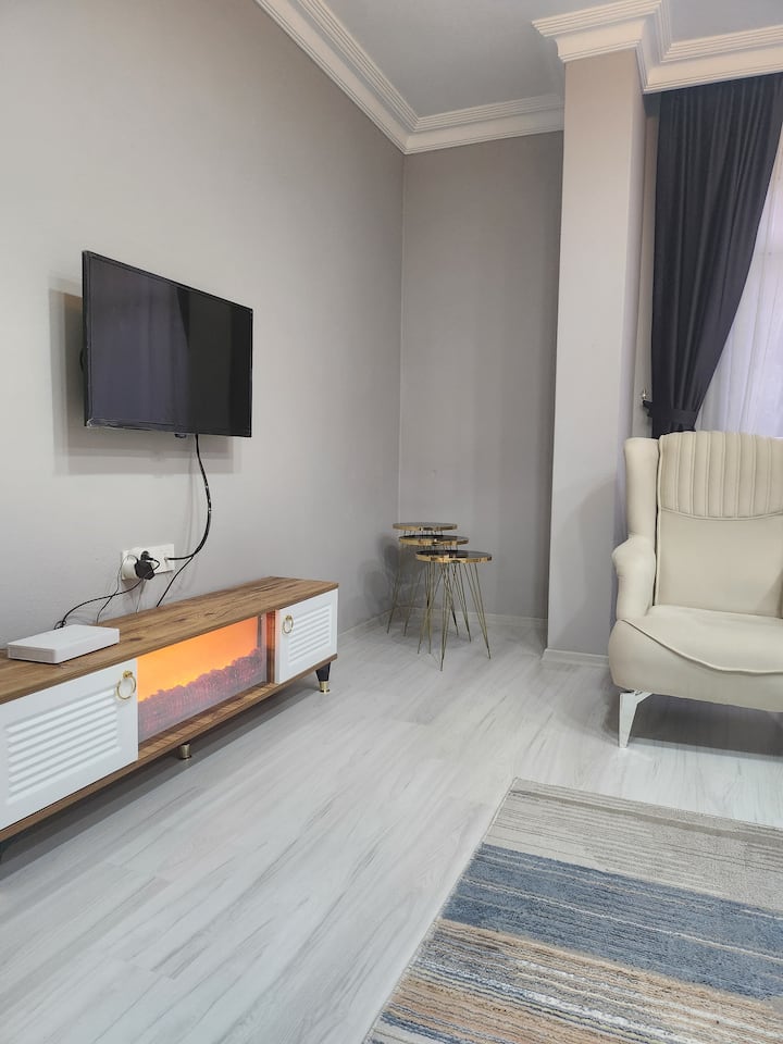 Havaalanı Karşısı Oto Yol üZeri - Trabzon