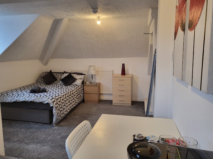 Cosy Room In Greater Manchester - Oldham
