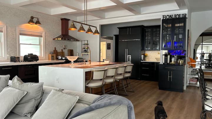 Spring Lake Oasis -Pool & Gourmet Kitchen -Parking - Belmar, NJ