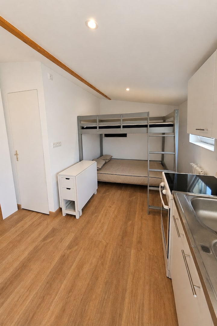 Charmant Studio 4 Places - Saint-Nazaire