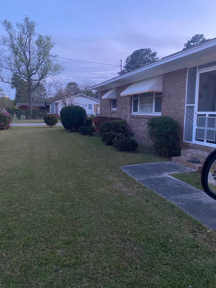 Khazakyrie - Darlington, SC