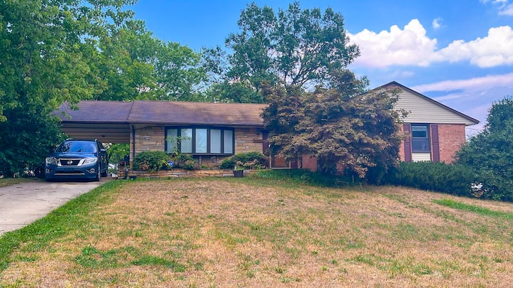 Family House Apt - Silver Spring, MD