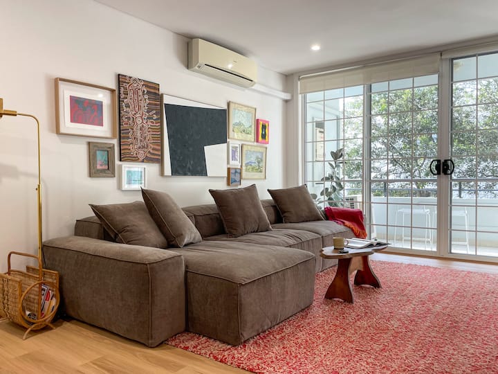 Stylish 2-bed/2-bath Dee Why Retreat With Parking - 曼利議會