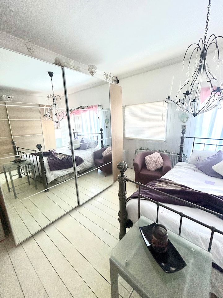 Private Room With Own Entrance - Pontypridd