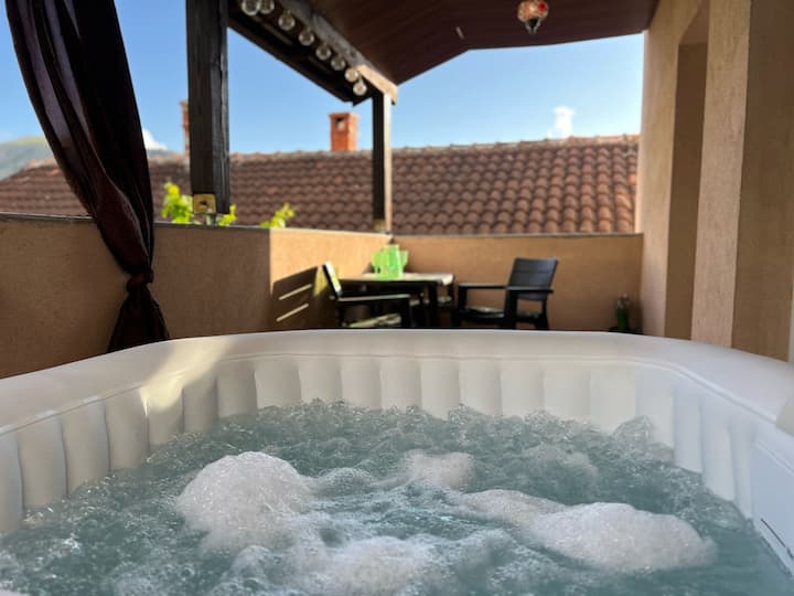House Dea - Private Houde & Jacuzzi - Mostar