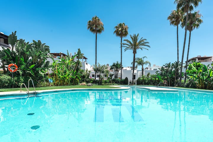 Premium Design. Beach 3 Min. Roof Top. King Beds. - Benahavís